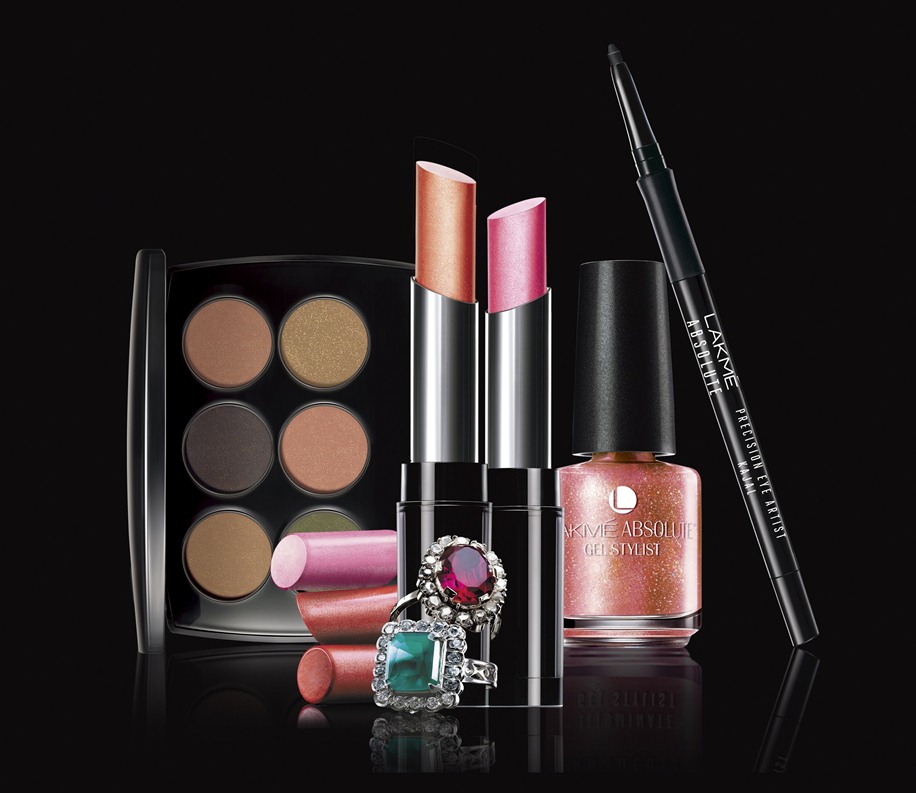 Lakme Makeup Kit Range | Saubhaya Makeup