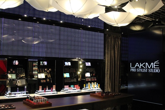 Lakmé launches the Pro Stylist Studio in Mumbai - WeddingSutra Blog