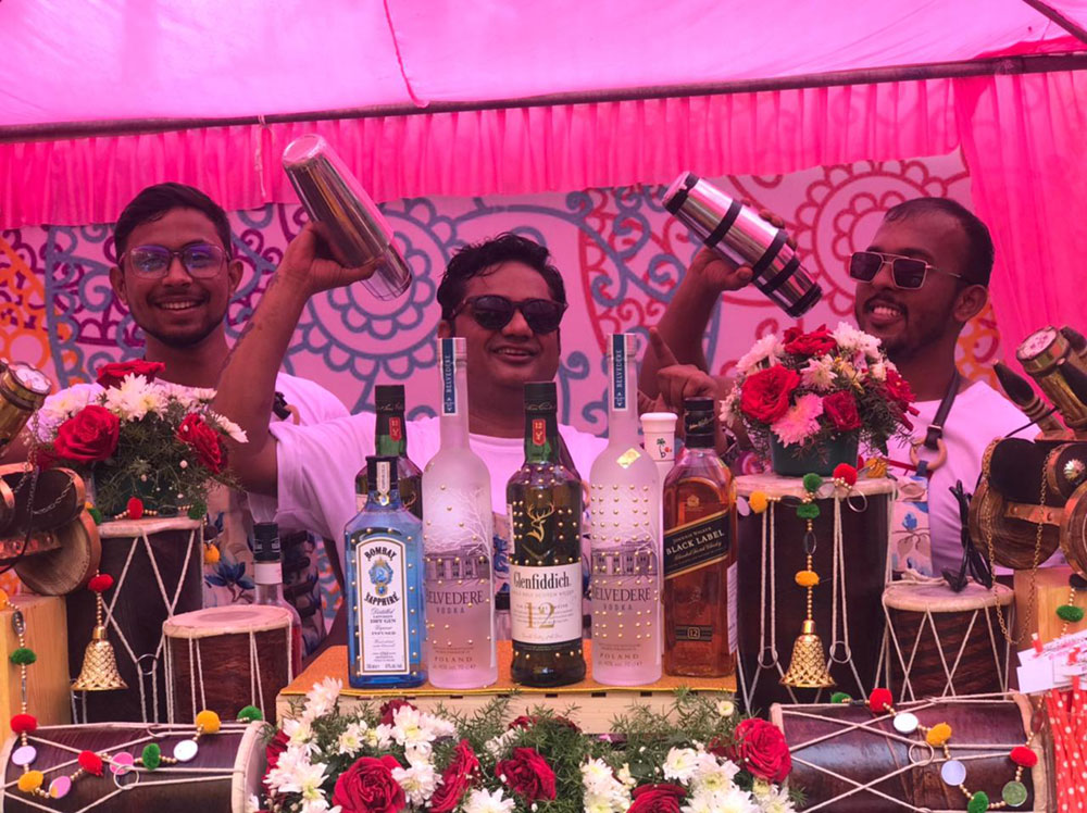 Bar Baraati | Wedding Party Bartenders | Mumbai, Pune & Goa ...