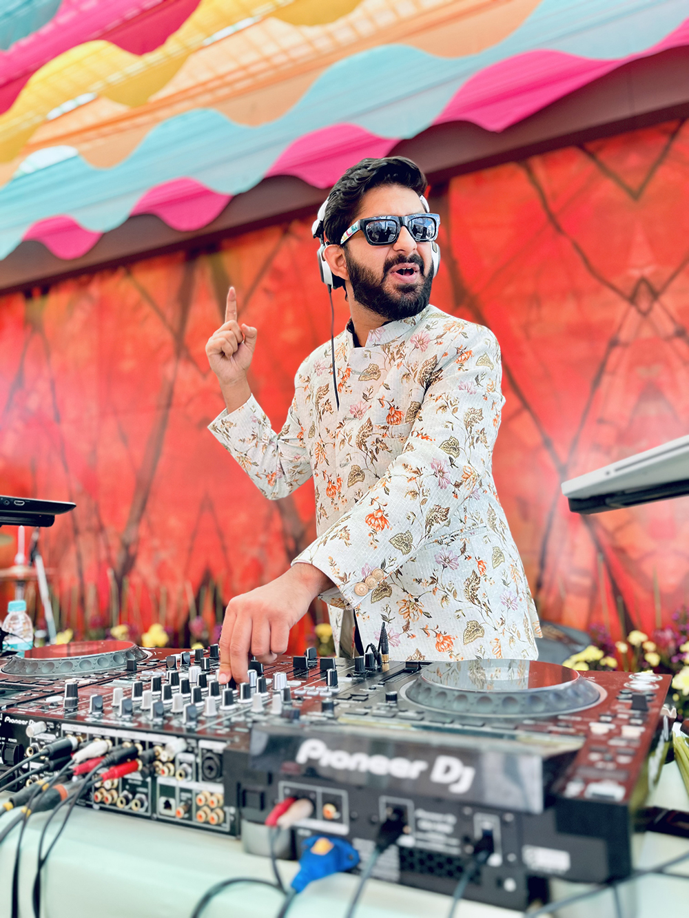 DJ Project Vibe | DJ Services | Delhi NCR | Weddingsutra Favorites