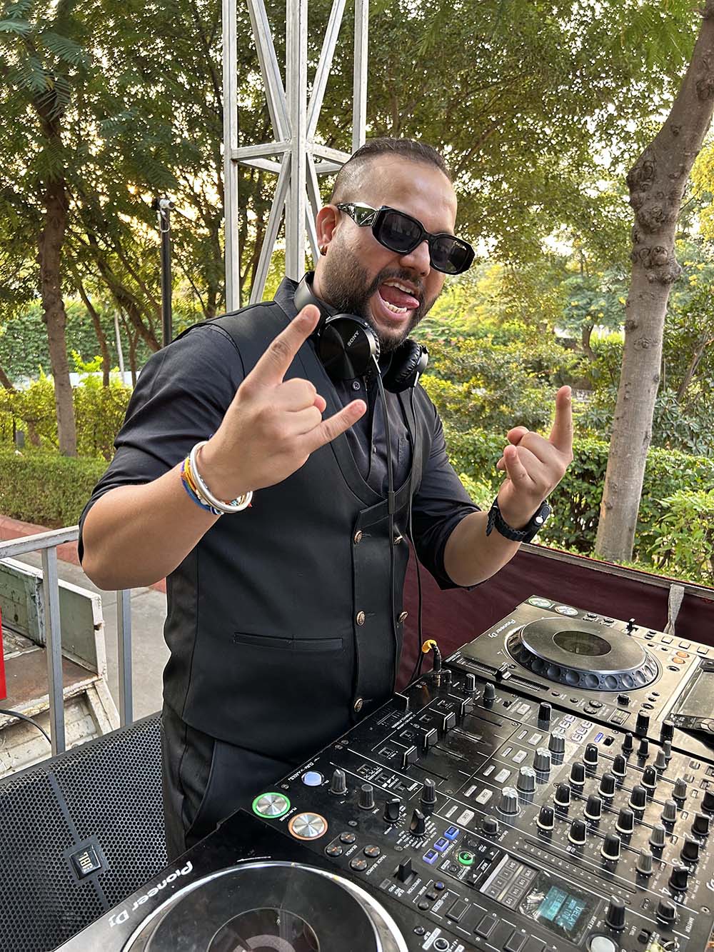 DJ Tron | DJ Services | Jaipur | Weddingsutra Favorites