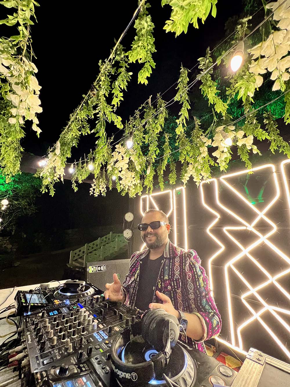 DJ Tron | DJ Services | Jaipur | Weddingsutra Favorites