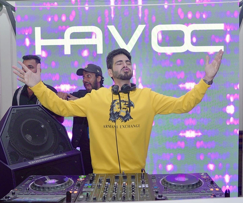 Shann V Gidwani | DJ Services | Mumbai | Weddingsutra