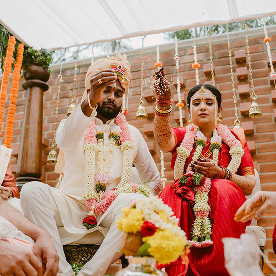 Aditi and Jyotishwar, The Secret Grove, Bengaluru - WeddingSutra