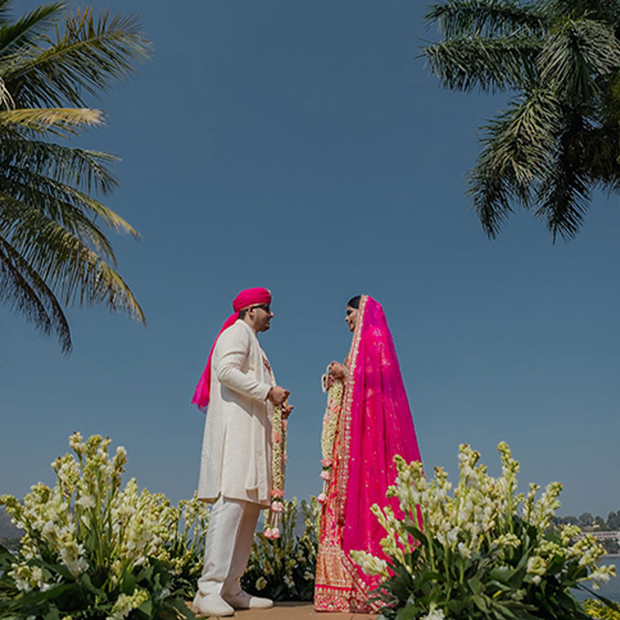 Anushree and Rohit, Hotel Lakend, Udaipur