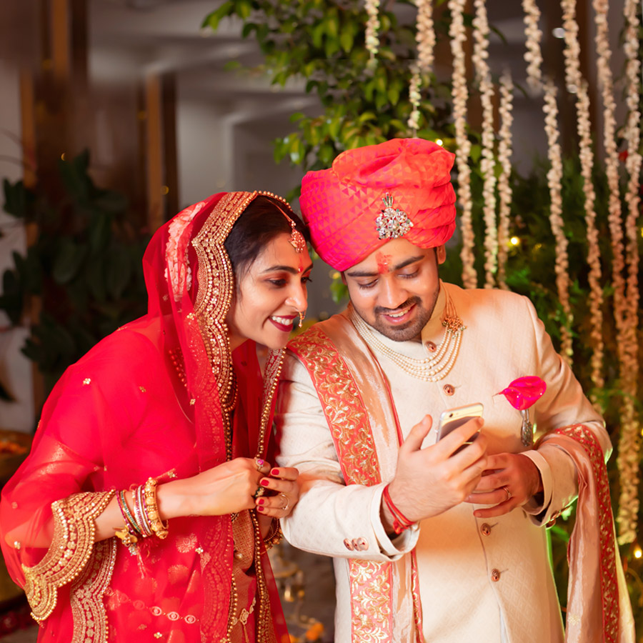 Shot by Plush Affairs, this impromptu home wedding shows us exactly how ...