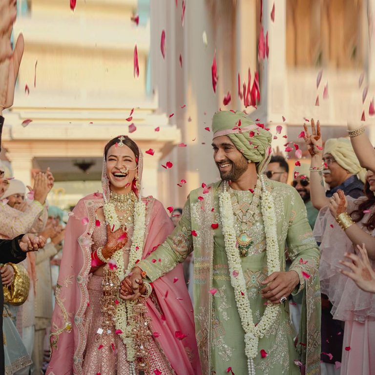 Akshya Sundaresh and Dhruv Bhanotha, The Leela Palace Jaipur | WeddingSutra