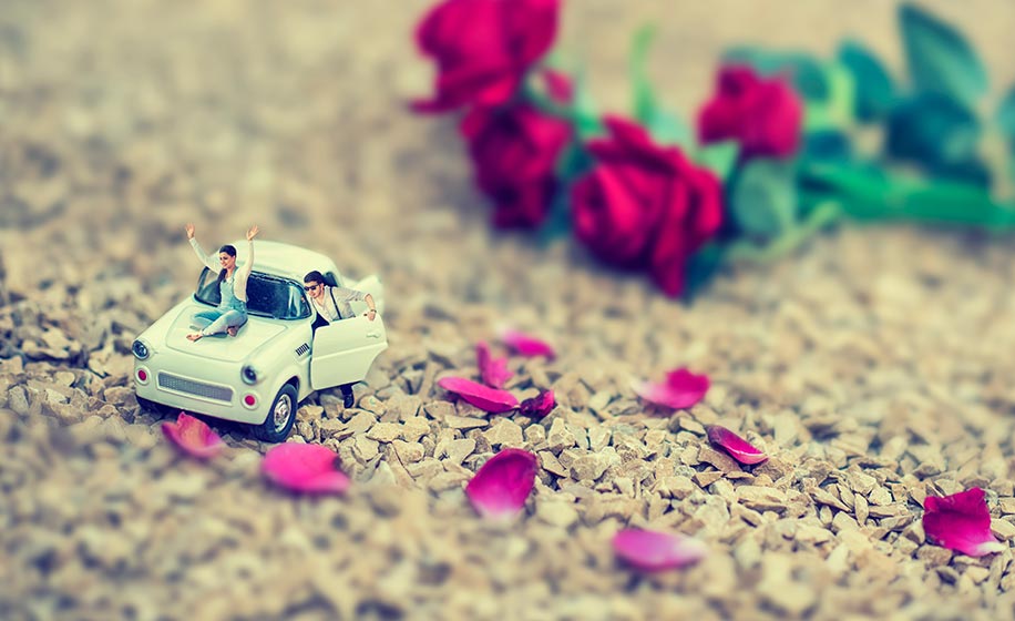 Priyanka and Arihant’s Miniature Theme Pre-Wedding Photoshoot ...