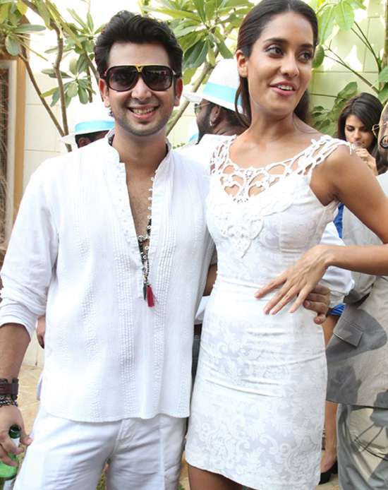 Model Marriages - WeddingSutra