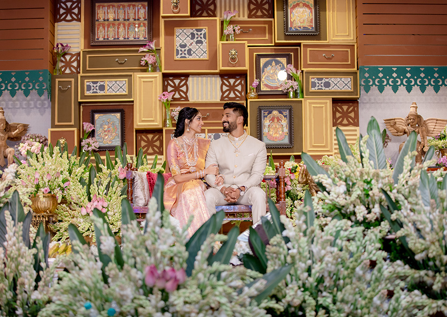 Inspired by traditional Tanjore art, this couple’s engagement ...