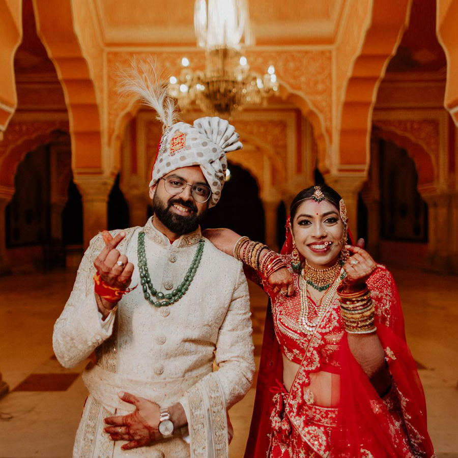 Prachi and Shaleen, City Palace, Jaipur | WeddingSutra