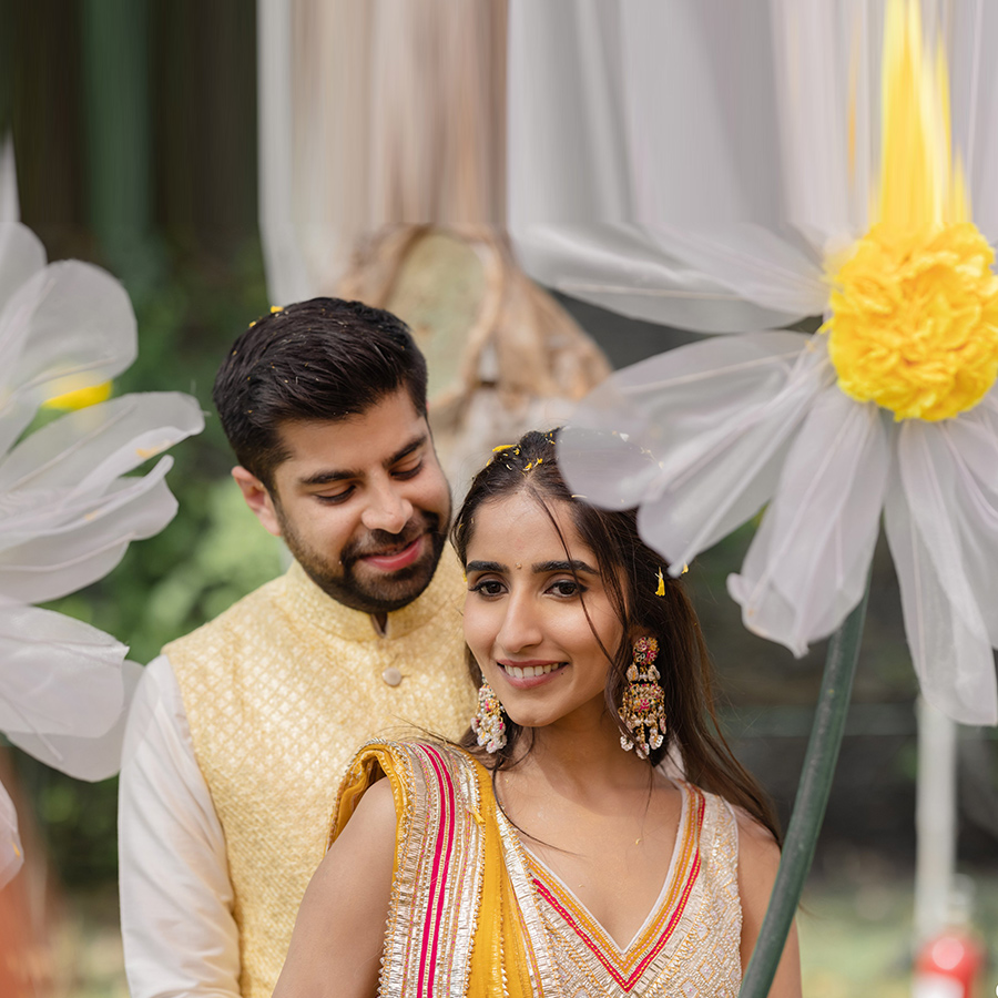 Rhea Kakkar and Arjun, The Leela Palace Udaipur | WeddingSutra