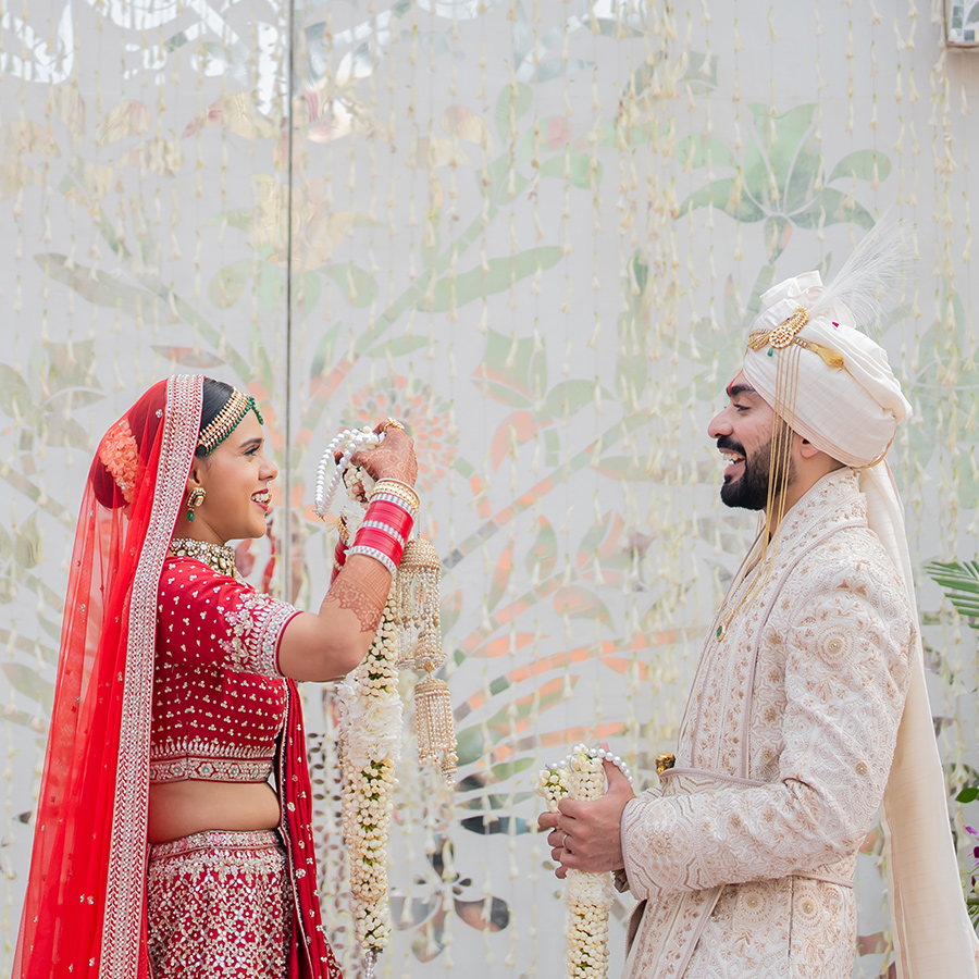 Sanjika Dang and Keshav Malhotra, Agra | WeddingSutra