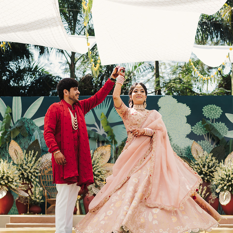 Shivani Marodia and Yash Vardhan, W Goa | WeddingSutra