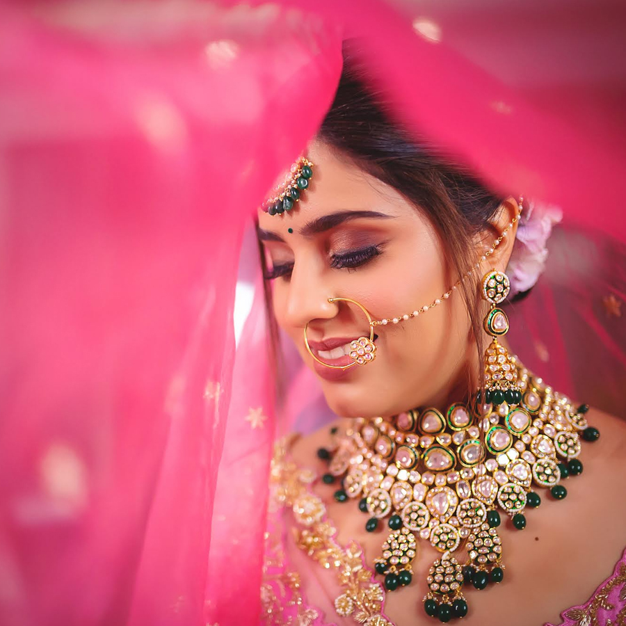 Traditional Jewellery Guide for the Sindhi Bride - WeddingSutra