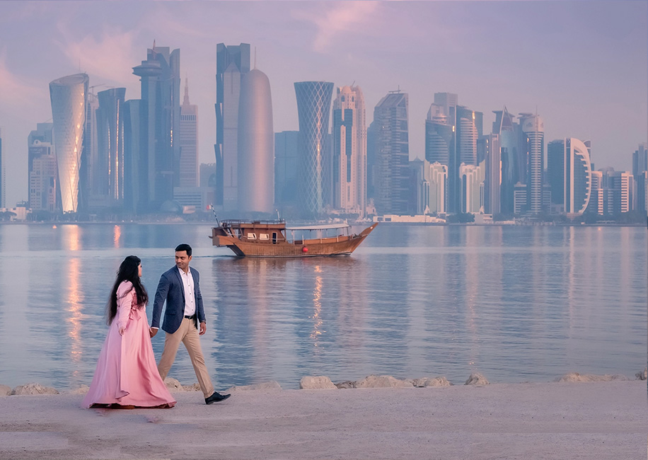 Sunkissed and serene, this couple’s pre-wedding photoshoot in Qatar ...