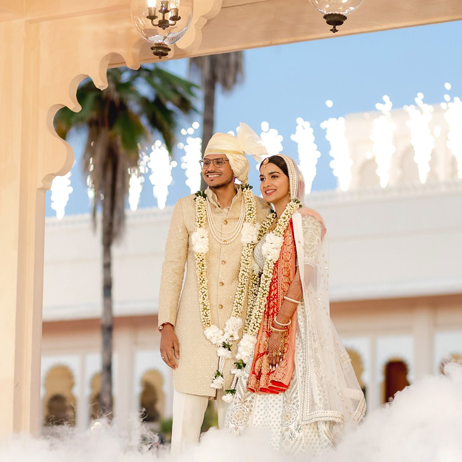 Vidhi Parikh and Deep Sanghavi, Trident Hotel Udaipur | WeddingSutra