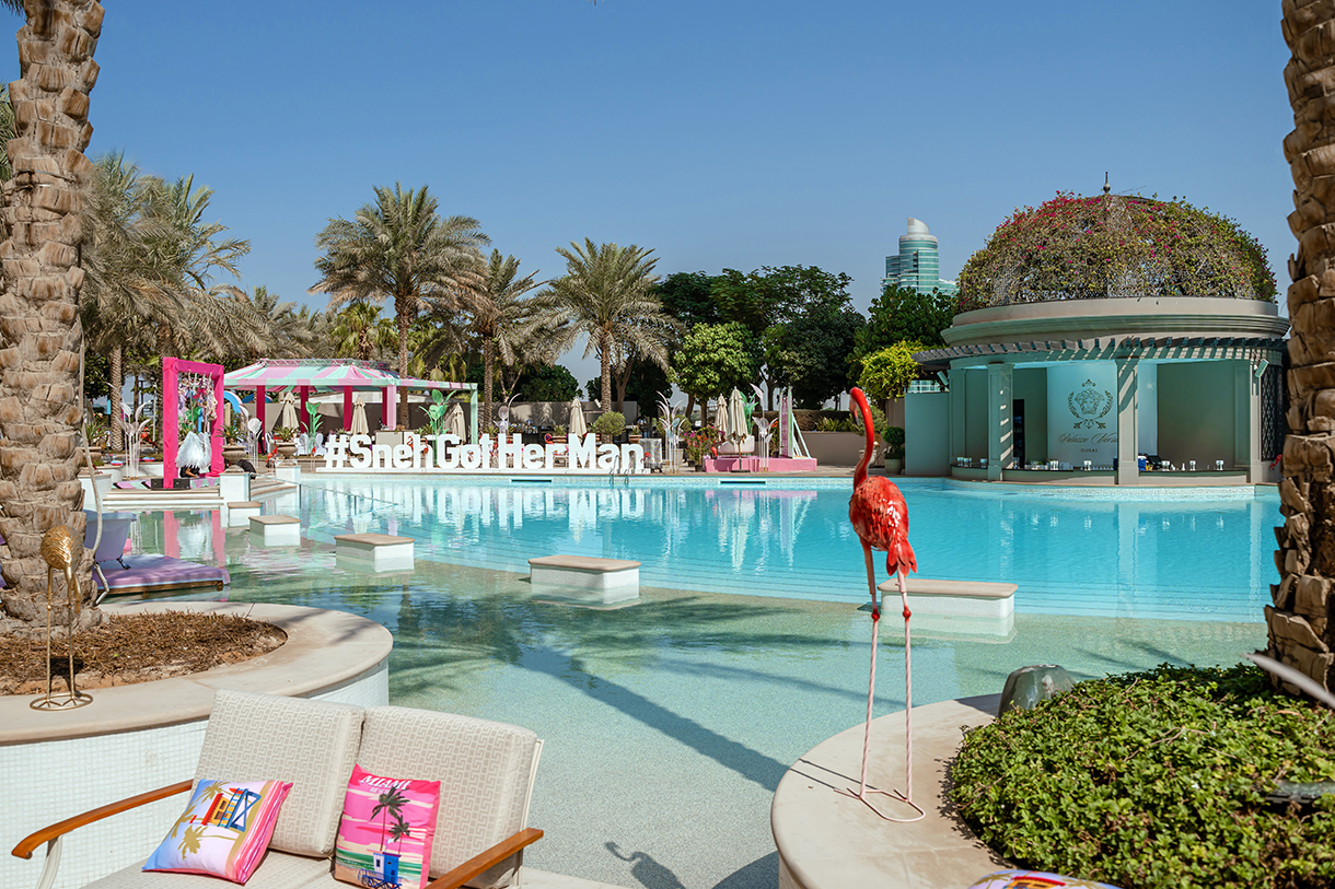 Art meets extravagance - Palazzo Versace Dubai offered pure indulgence ...