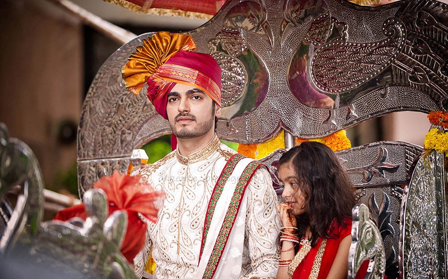 Esha Deol and Bharat Takhani - WeddingSutra