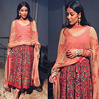 Flyrobe - Fashion Rental Service | Rent Designer Wedding Outfits ...