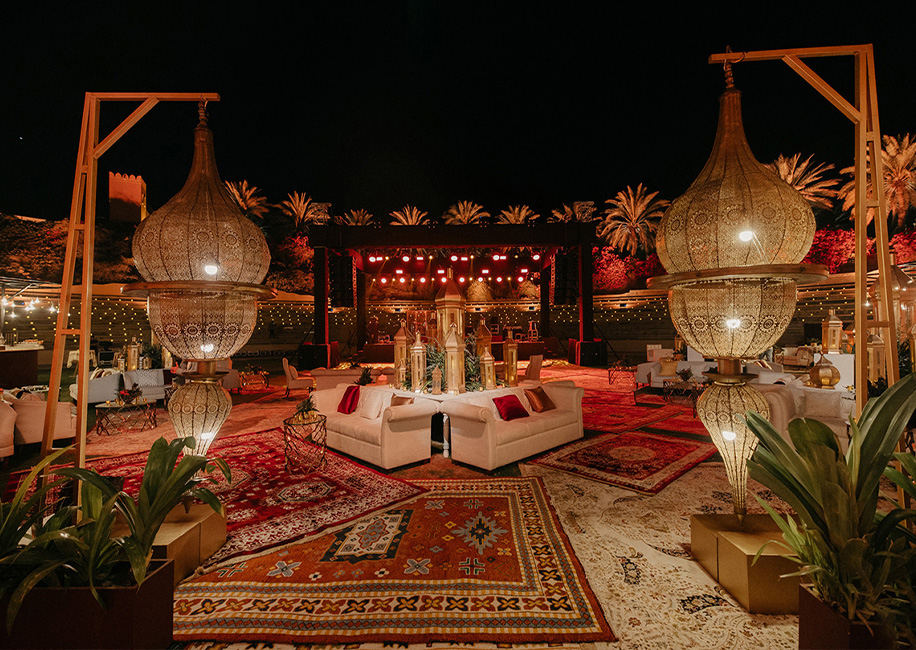 This wedding was an immersive experience with its unique blend of ...